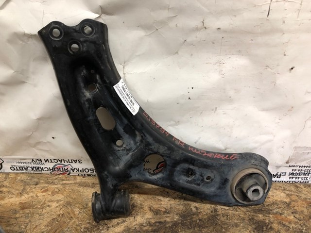 68248000AA Chrysler рычаг передней подвески нижний правый