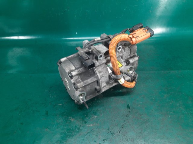 977014U000 Hyundai/Kia Компрессор кондиционера