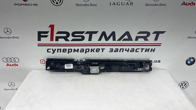 51777387346 BMW крепление порога правого центральное bmw 5 g30 17