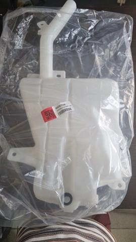 MN182568 Mitsubishi бачок омывателя стекла