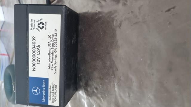 Аккумулятор автомобильный Mercedes N000000004039