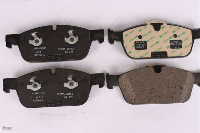 A0004200405 Mercedes колодка гальмiвна комплект з