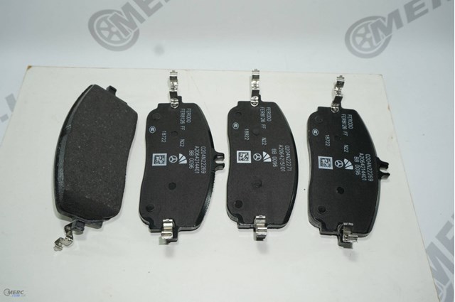 A0004202404 Mercedes колодки гальмiвнi
