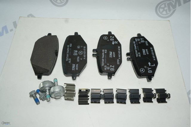 A0004203805 Mercedes колодки тормозные