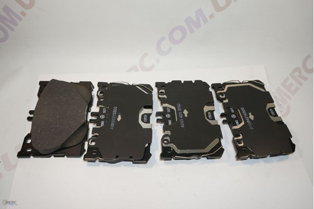 A0004204900 Mercedes колодки тормозные передние дисковые