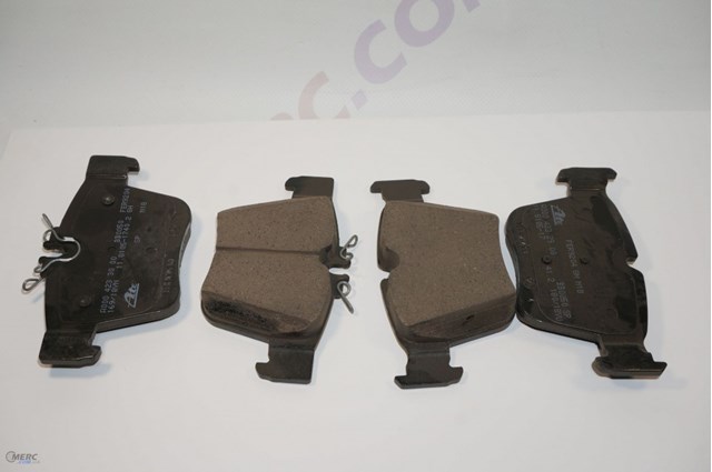 A0004208300 Mercedes задние колодки