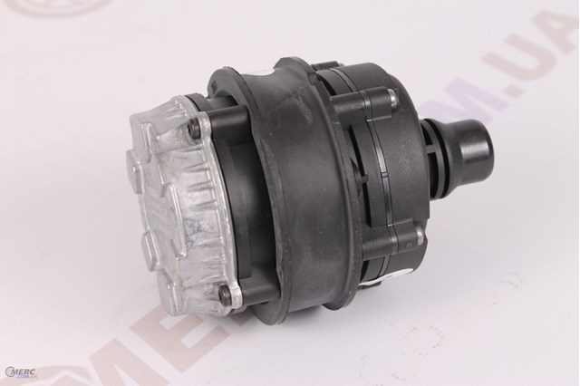 A0005002686 Mercedes помпа водяная (насос охлаждения, дополнительный
