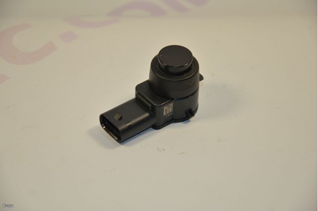 A0009052402 Mercedes датчик сигнализации парковки (парктроник передний)