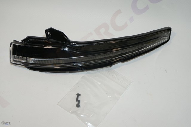 A0999067201 Mercedes указатель поворота зеркала правый