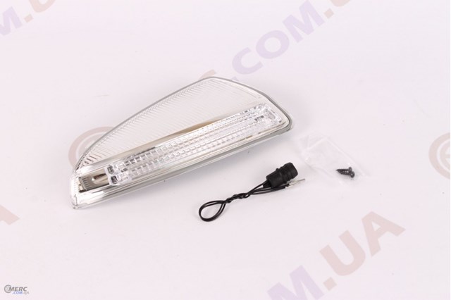 A1648201021 Mercedes указатель поворота зеркала правый