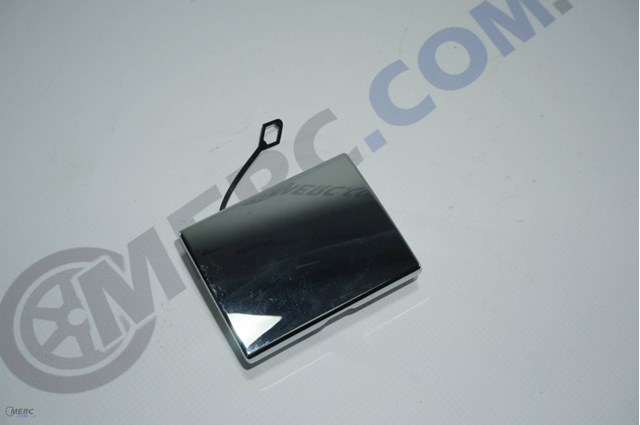 A1668851201 Mercedes 166 885 12 01 (накладка бампера)