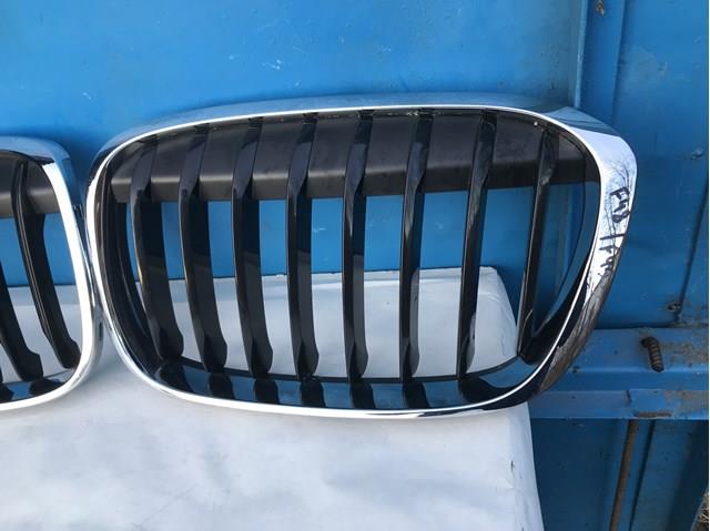 51117383365 BMW решетка радиатора