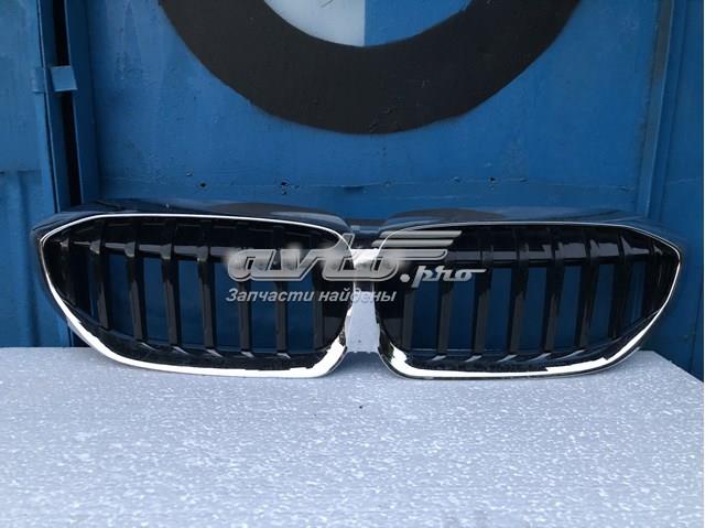 51137449432 BMW решетка радиатора