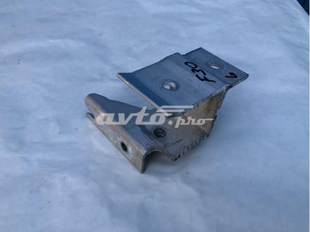 51647245795 BMW кронштейн передней балки