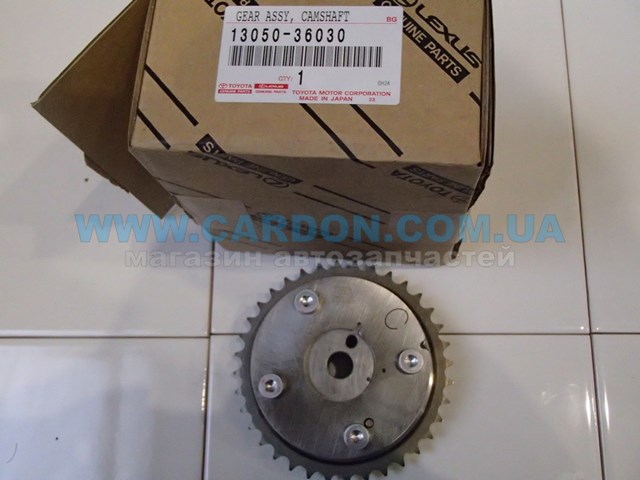 1305036030 Toyota звездочка-шестерня распредвала двигателя, впускного