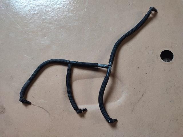 03P130235A VAG трубка топливная, обратная от форсунок