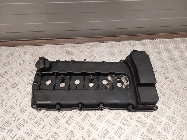 03H103429D VAG крышка клапанная