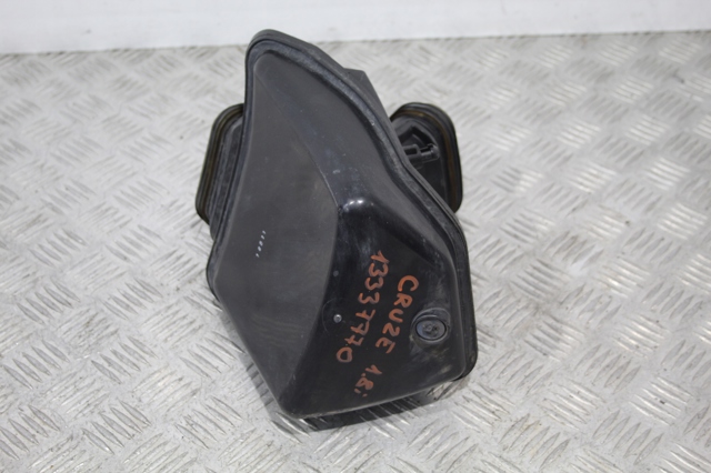 13337770 General Motors резонатор воздушного фильтра