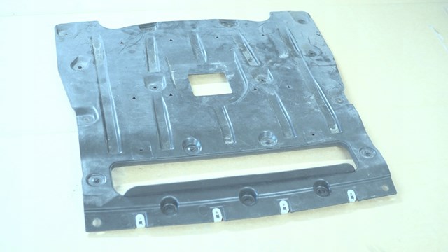 51758090928 BMW автозапчастина