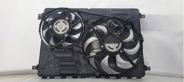 1731864 Ford диффузор радиатора охлаждения, в сборе с мотором и крыльчаткой