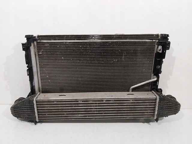A2045002203 Mercedes радиатор охлаждения двигателя