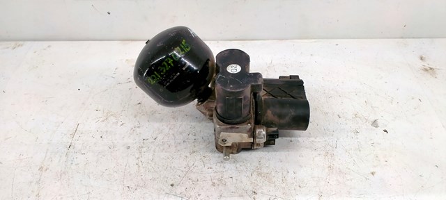 A2213200958 Mercedes блок клапанов регулируемой подвески передний