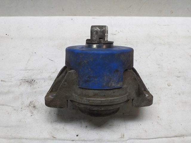 A2222402200 Mercedes подушка (опора двигателя правая 4matic s63 amg)