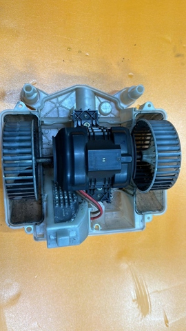 A2229060301 Mercedes регулятор вентилятора