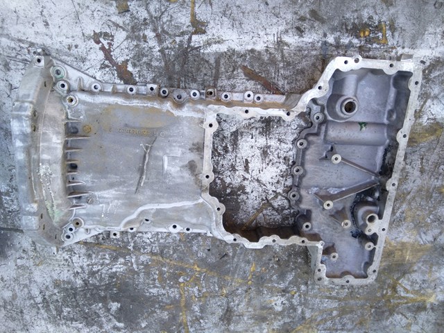 A6420143702 Mercedes поддон a 6420143702