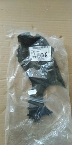 96182951 General Motors защита ремня грм нижняя