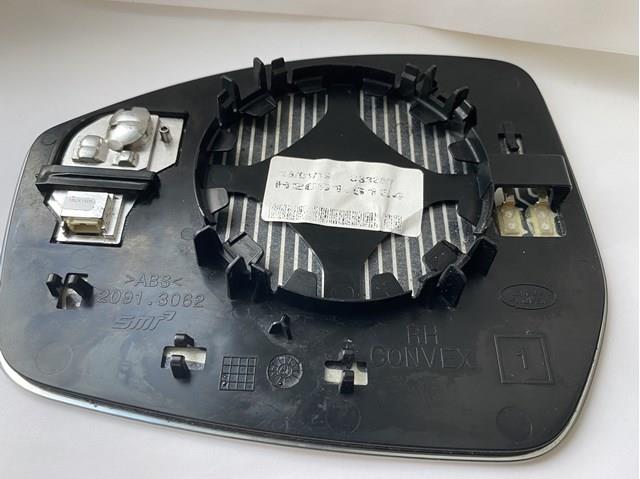 LR093156 Land Rover стекло наружного зеркала в сборе