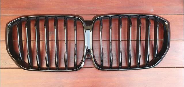 51138096590 BMW решетка радиатора