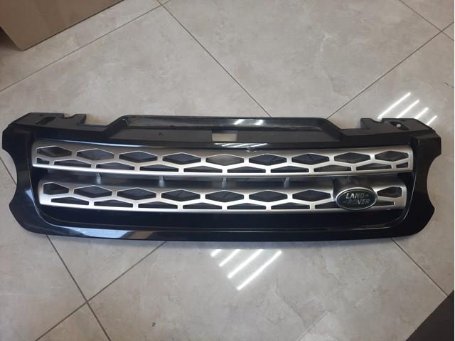 LR054766 Land Rover решетка радиатора