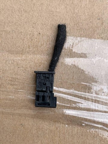 1C0973119B VAG корпус плоского разъема