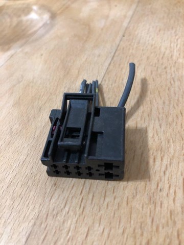 8Z0972701 VAG разъем электрический