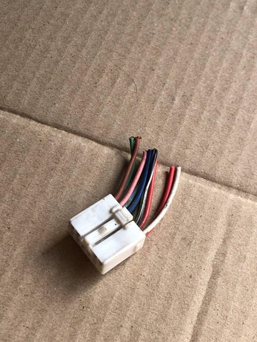 9098010997 Toyota роз'єм електричний