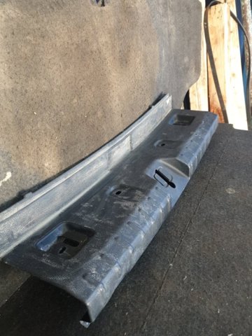 51477351650 BMW накладка борта погрузочного пола