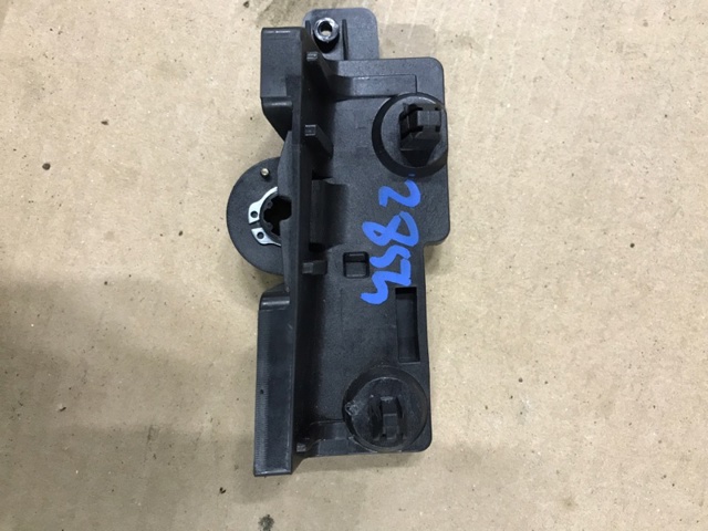 8W1823633C VAG сравнить цены на Автопро