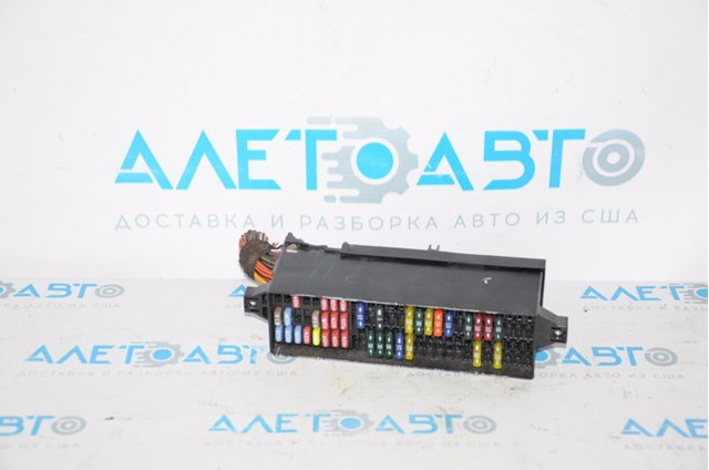 000937615 VAG блок предохранителей подторпедный