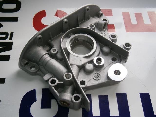 E040100005 Geely насос масляный