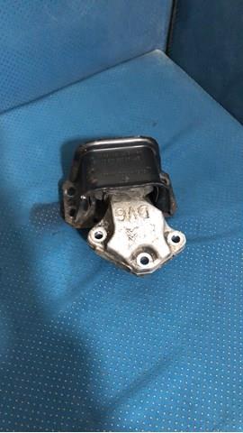 9636583980 Peugeot/Citroen Подушка (опора) двигателя правая верхняя