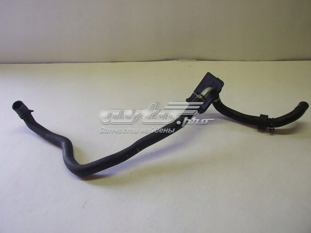 1668300696 Mercedes трубка системы отопления