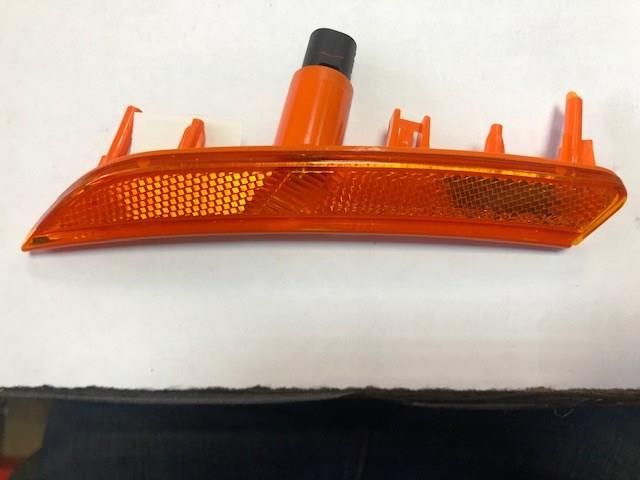 68206449AA Chrysler указатель поворота левый