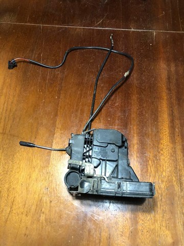 A2117200635 Mercedes замок передней двери правой