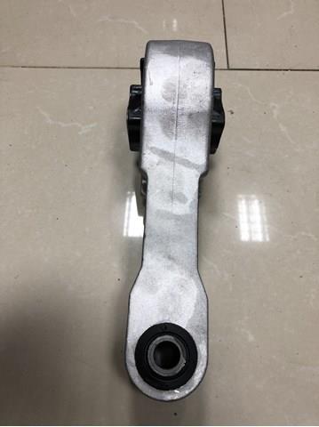 5147774AC Chrysler задняя опора двигателя