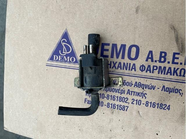 0015407097 Mercedes переключающий клапан системы подачи воздуха