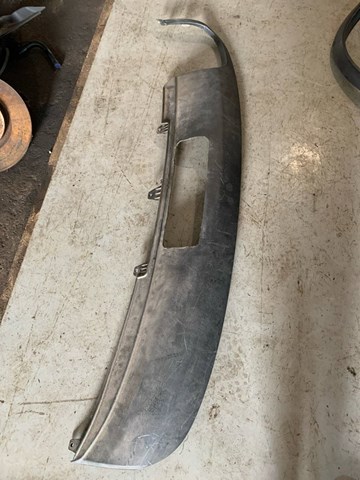 8K0807521 VAG спойлер заднего бампера