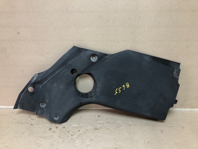 537950E031 Toyota кришка двигуна