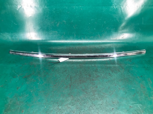 850725AA0A Nissan молдинг бампера заднего центральный