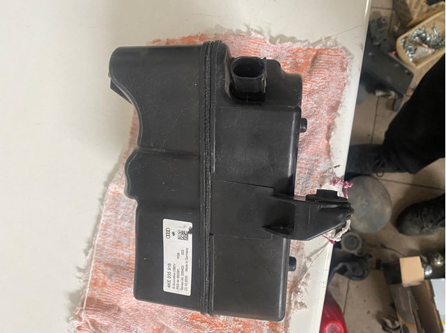 4KE035916 VAG Динамик приближения автомобиля